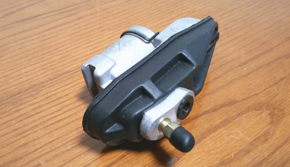 Yahoo!オークション - 2個セット ハコスカ用リヤ/ブレーキ/ホイールシ...