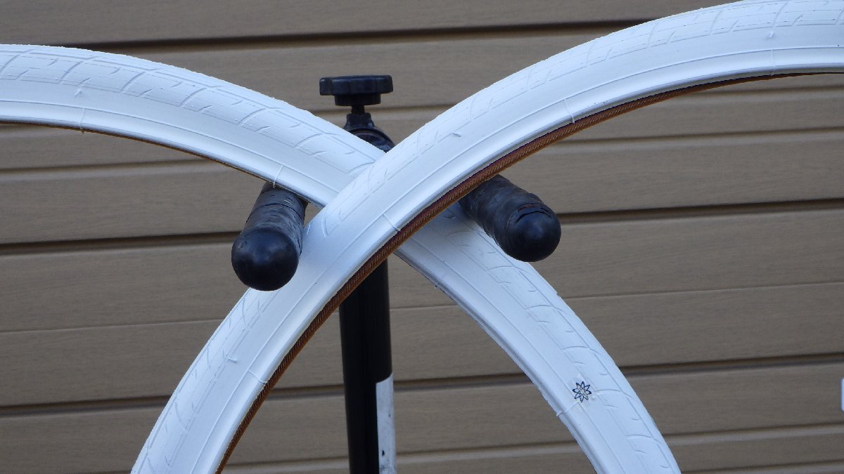 Yahoo!オークション - 管85 650×26C （26・571） 2本