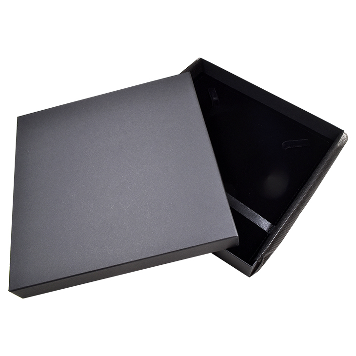 Yahoo!オークション - K18 4.8mm幅 喜平 12面トリプル 30g 50cm 金 ネ...