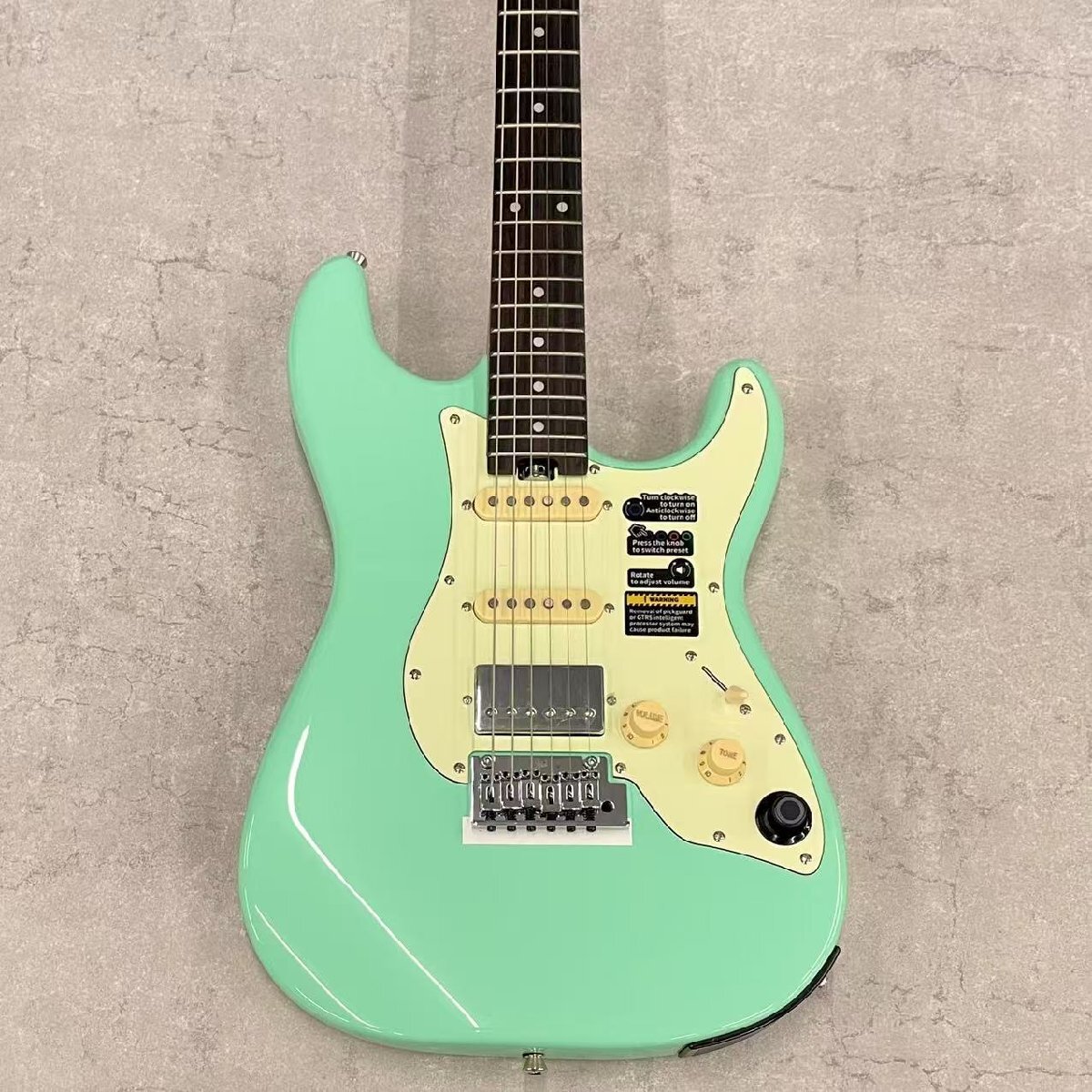 Yahoo!オークション - ギター Mooer GTRS S800 Green / a49937 ストラ...