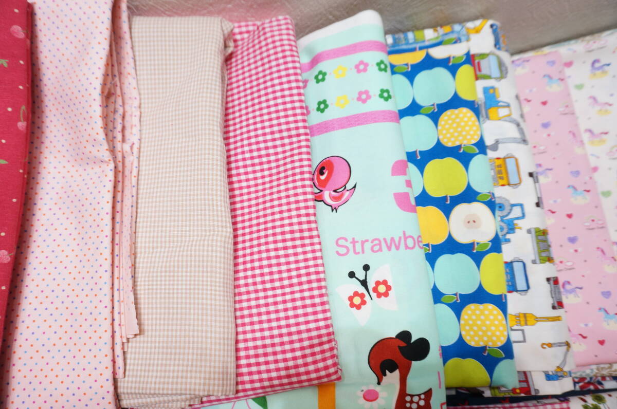 Yahoo!オークション - 【Z305.O】超大量 布 生地 はぎれ 約14.8㎏ サイ...