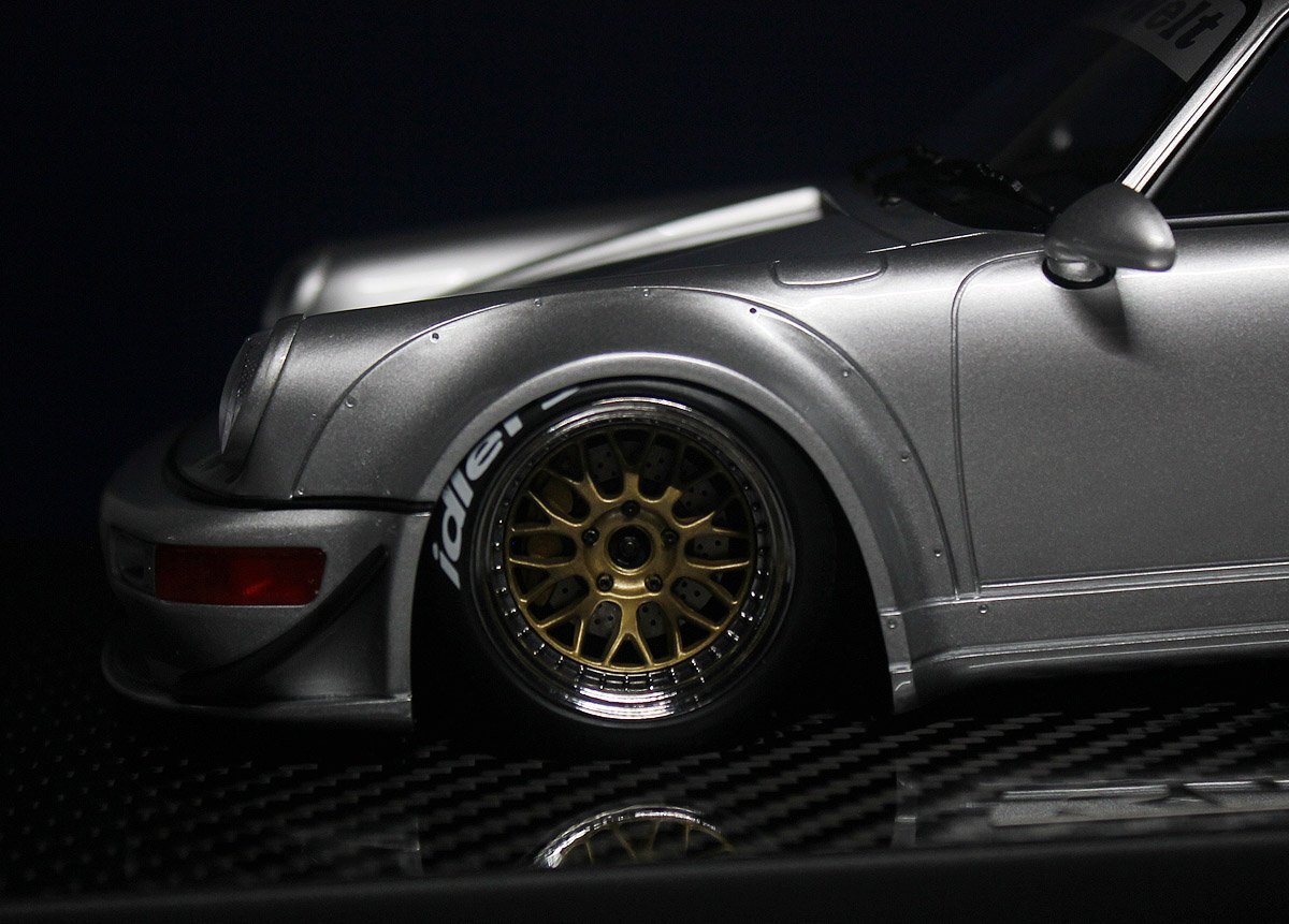 Yahoo!オークション - 超貴重な Silver 世界限定99台 TGM 1/18 ポルシ...