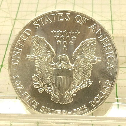 Yahoo!オークション - B168 アメリカ USA イーグル銀貨 ウォーキングリ...