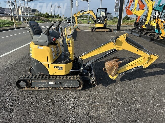 Yahoo!オークション - ミニ油圧ショベル(ミニユンボ) ヤンマー ViO12-2...