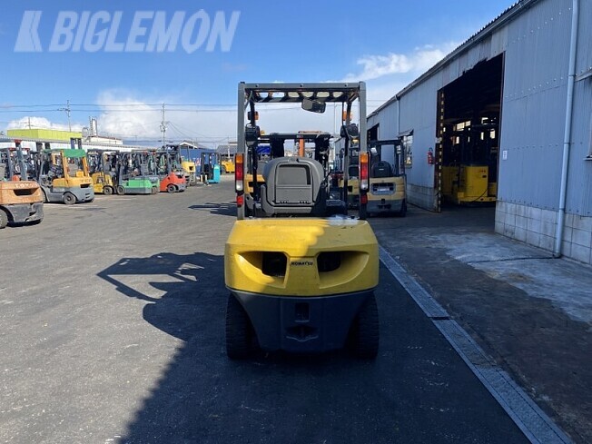 Yahoo!オークション - フォークリフト コマツ FG25T-17 2013年 11 706h...