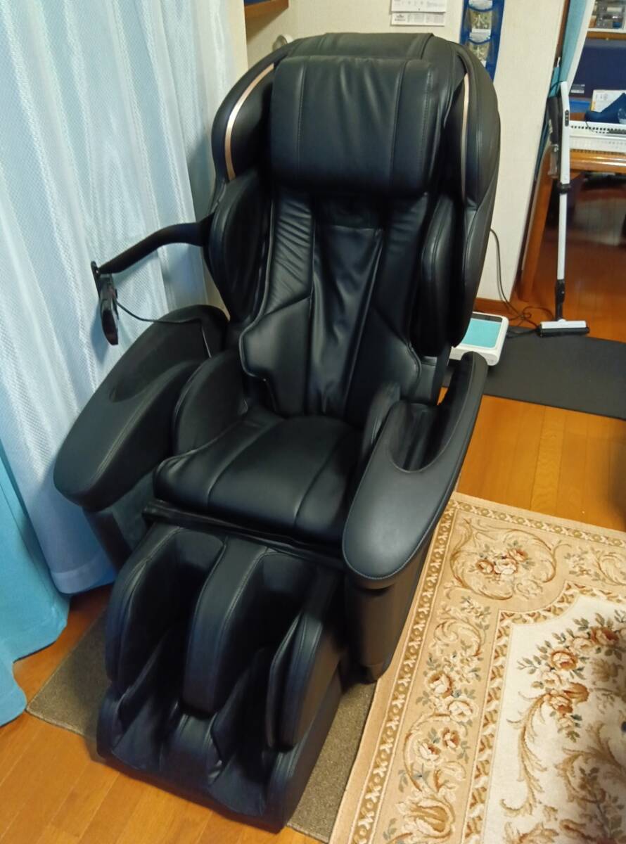 Yahoo!オークション - マッサージチェア H22 AS-R2200 BK ブラック サ...