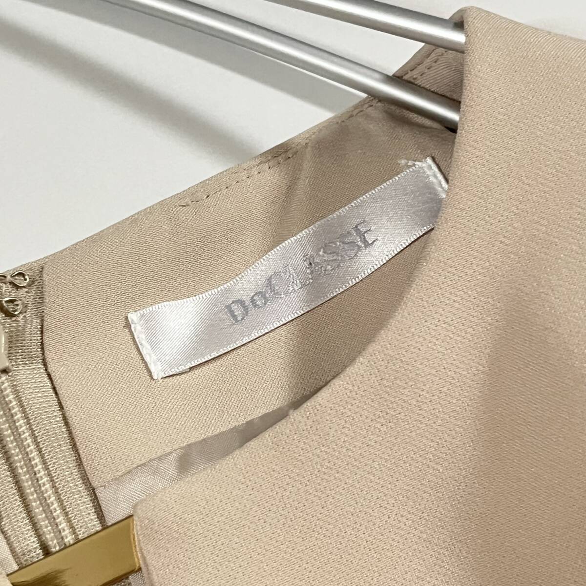 Yahoo!オークション - 新 DoCLASSE ドゥクラッセ サイズ9 // ベージュ...