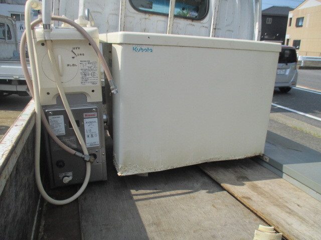 Yahoo!オークション - リンナイ 給湯器 風呂釜 RBF-A70SBN-RX-R-S SR-A...