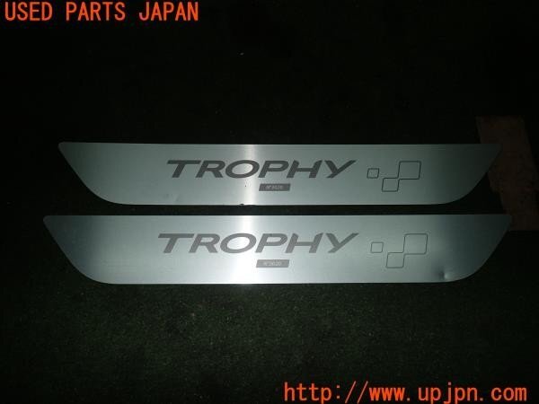 Yahoo!オークション - 3UPJ=26750616]ルノー ルーテシア(RM5M1)純正 76...