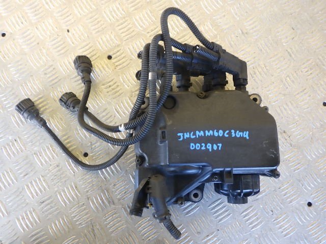 Yahoo!オークション - r6105-177 日産 UD トラックス クオン アドブル...