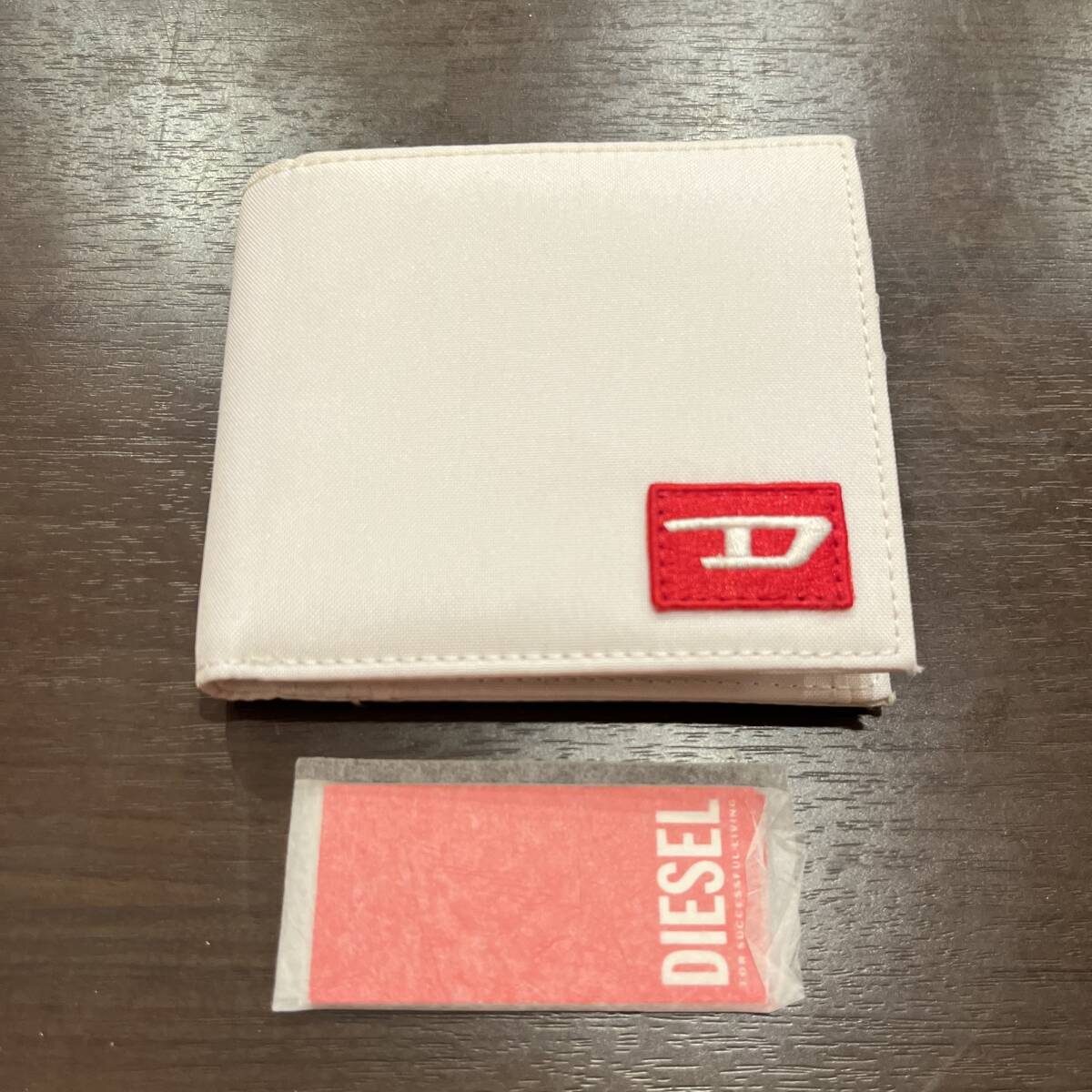 Yahoo!オークション - 新品未使用/DIESEL/価格9900円 ダグ付 DIESEL ...