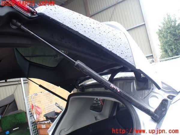 Yahoo!オークション - 1UPJ-26011584]エクストレイル(SNT33)リアゲート...