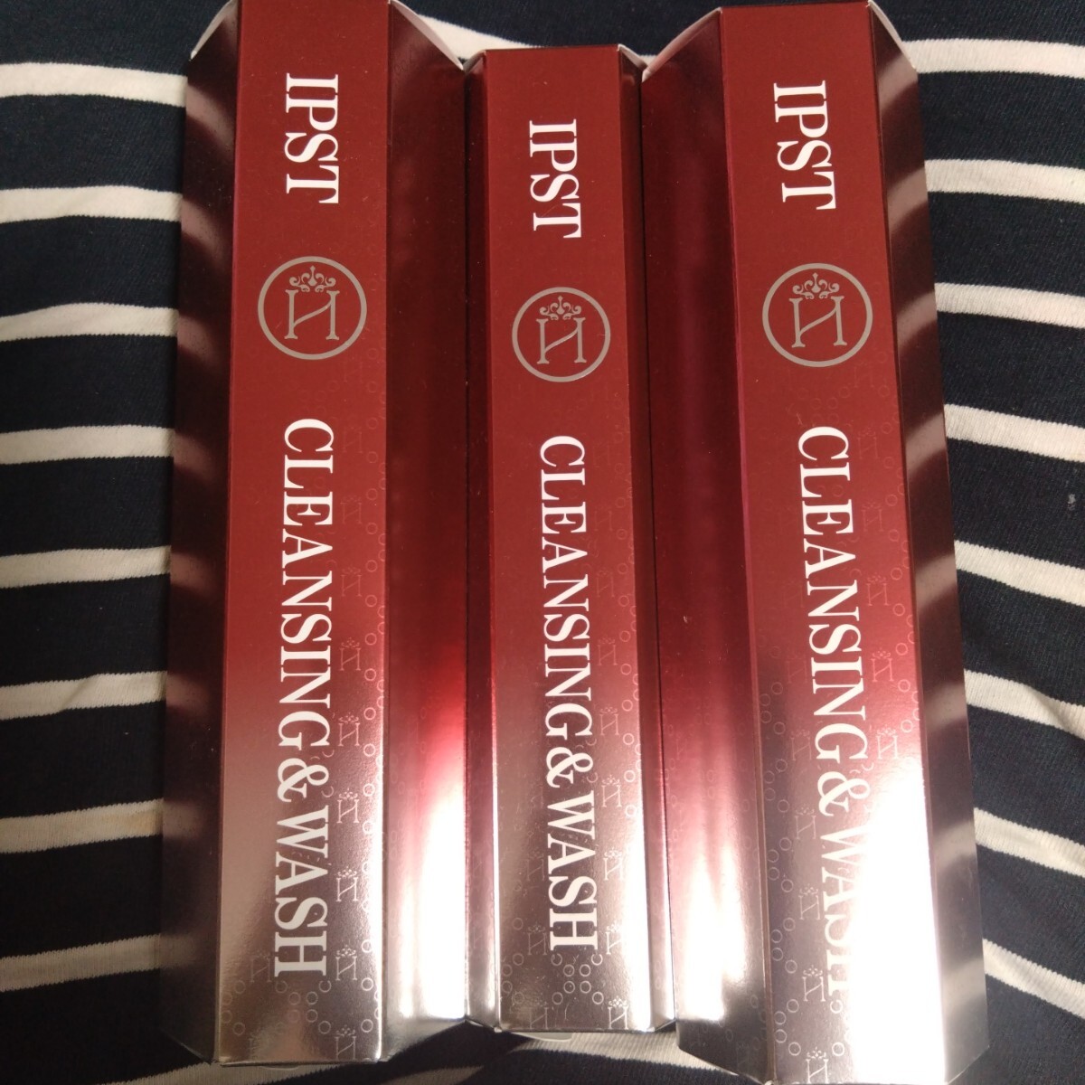 Yahoo!オークション - IPST クレンジング＆洗顔 180g×3本