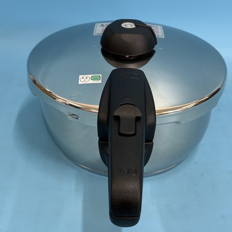 Yahoo!オークション - 【B125-9】フィスラーロイヤル 圧力なべ/圧力鍋