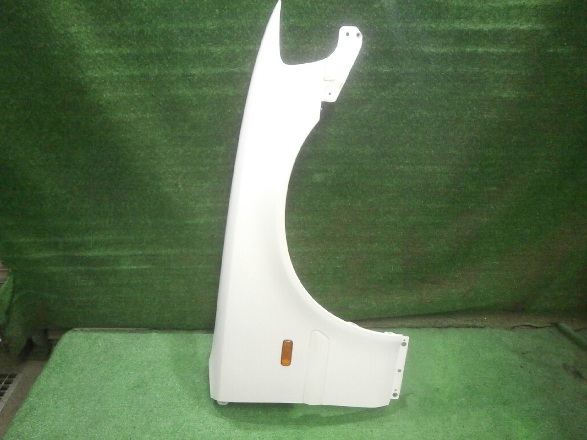 Yahoo!オークション - ホンダ セイバー UA3 右フェンダー