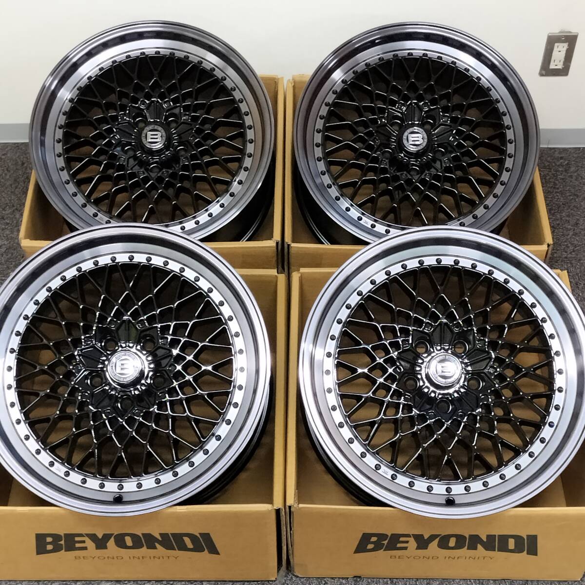 Yahoo!オークション - BEYONDI TM01 ブラック/ブラックスモークリム 18...