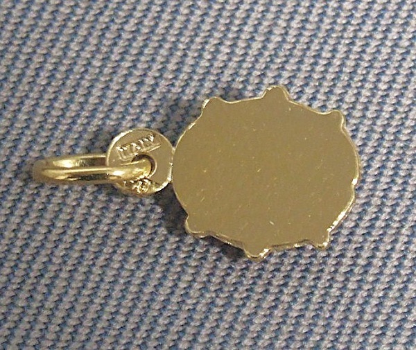 Yahoo!オークション - 在庫大処分 超得プライス イタリア製 K18・エナ...