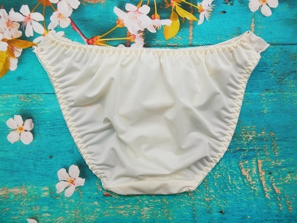 Yahoo!オークション - b8001 ブラショーツセット【B80/L】 下着 ランジ...