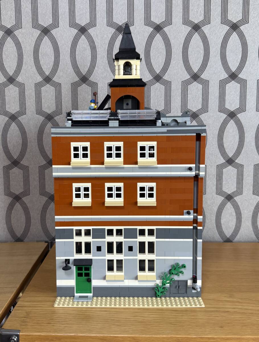 Yahoo!オークション - ジャンク品 LEGO 10224 レゴ モジュラー Town Ha...