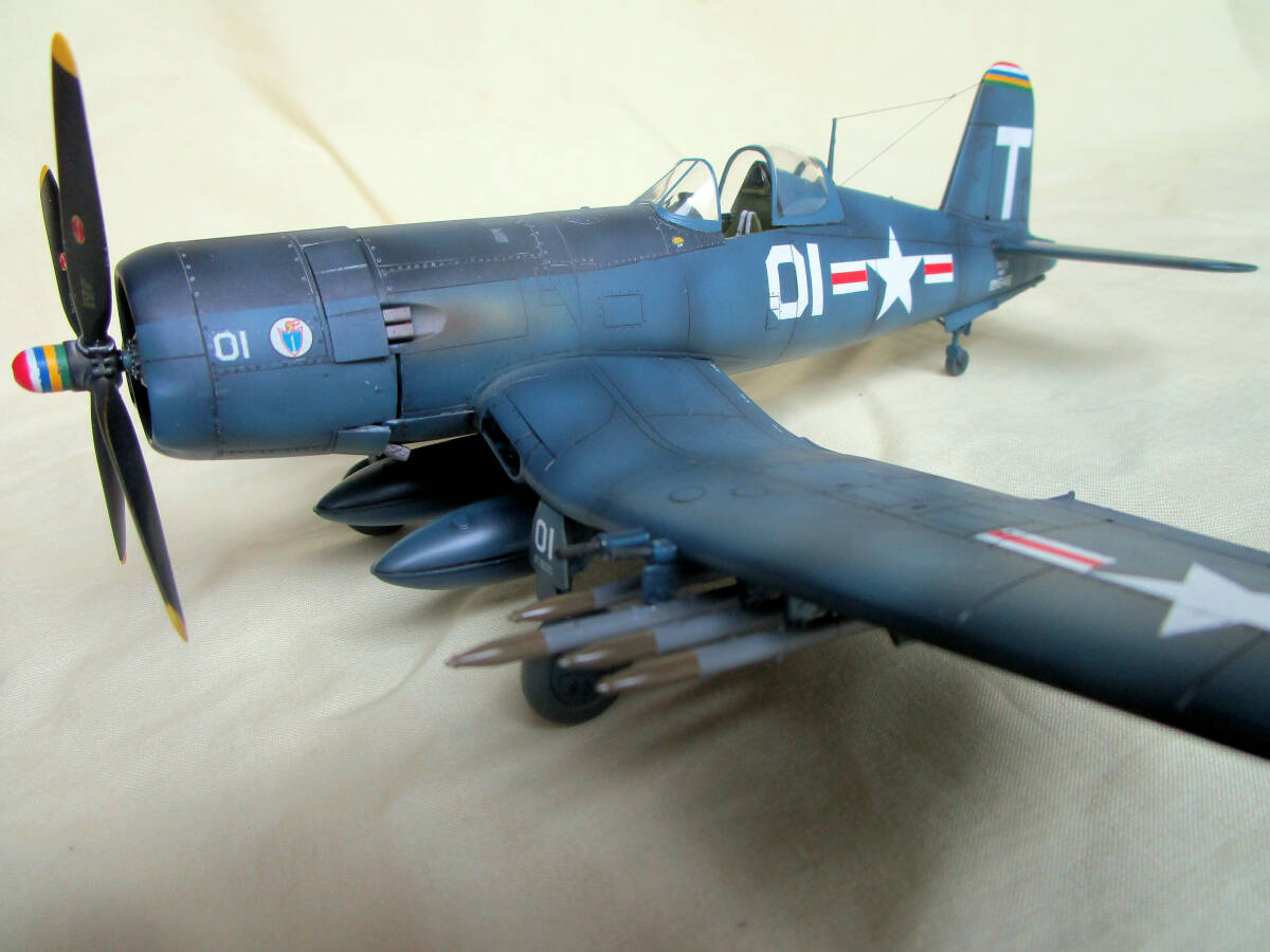 Yahoo!オークション - 完成品 1／48 F4U－5 コルセア ” アメリ...