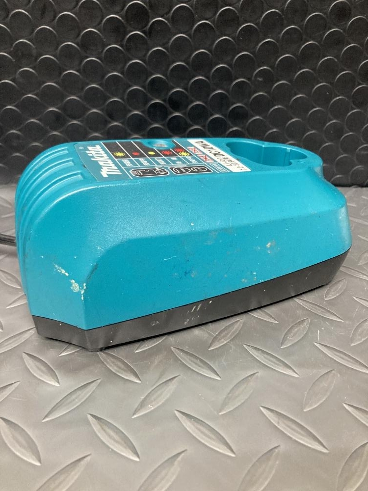 Yahoo!オークション - 019 おすすめ品 マキタ 充電器 DC10WA