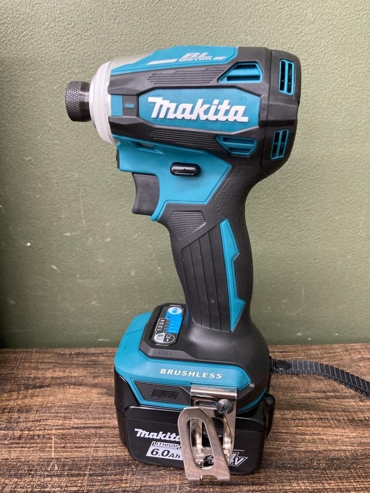 Yahoo!オークション - 011 未使用品・即決価格 マキタ makita 充電式イ...