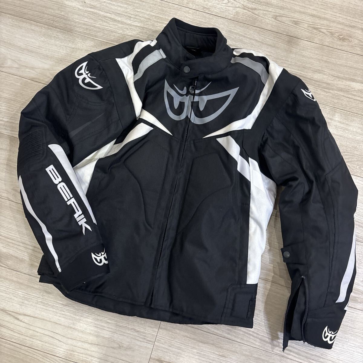 Yahoo!オークション - BERIK バイク用ジャケット バイクウェア 50 ツー...