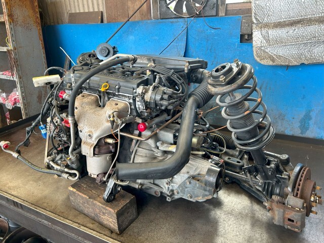 Yahoo!オークション - ウイングロード E-WFY10 エンジンASSY 10102-0M3...