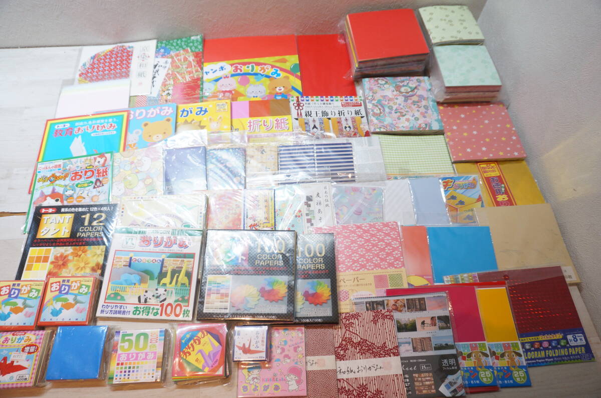 Yahoo!オークション - 【N30.O】超大量 約7㎏ 折り紙 千代紙 他 色々お...