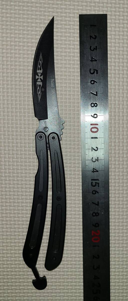 バタフライナイフ3(ハンティングナイフ、狩猟刀)｜売買されたオークション情報、yahooの商品情報をアーカイブ公開 - オークファン（aucfan.com）