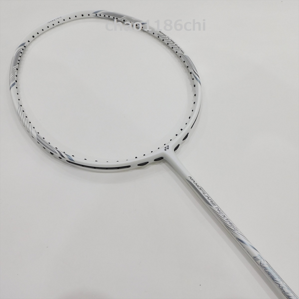 Yahoo!オークション - 送料込/新品/ヨネックス/4U5/最新モデル/ナノフ...