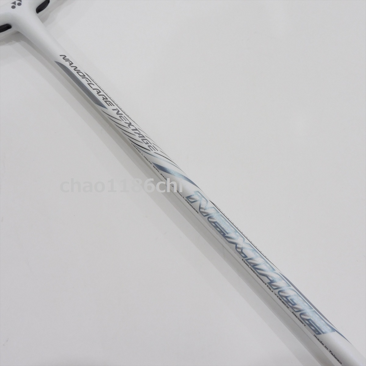 Yahoo!オークション - 送料込/新品/ヨネックス/4U5/最新モデル/ナノフ...