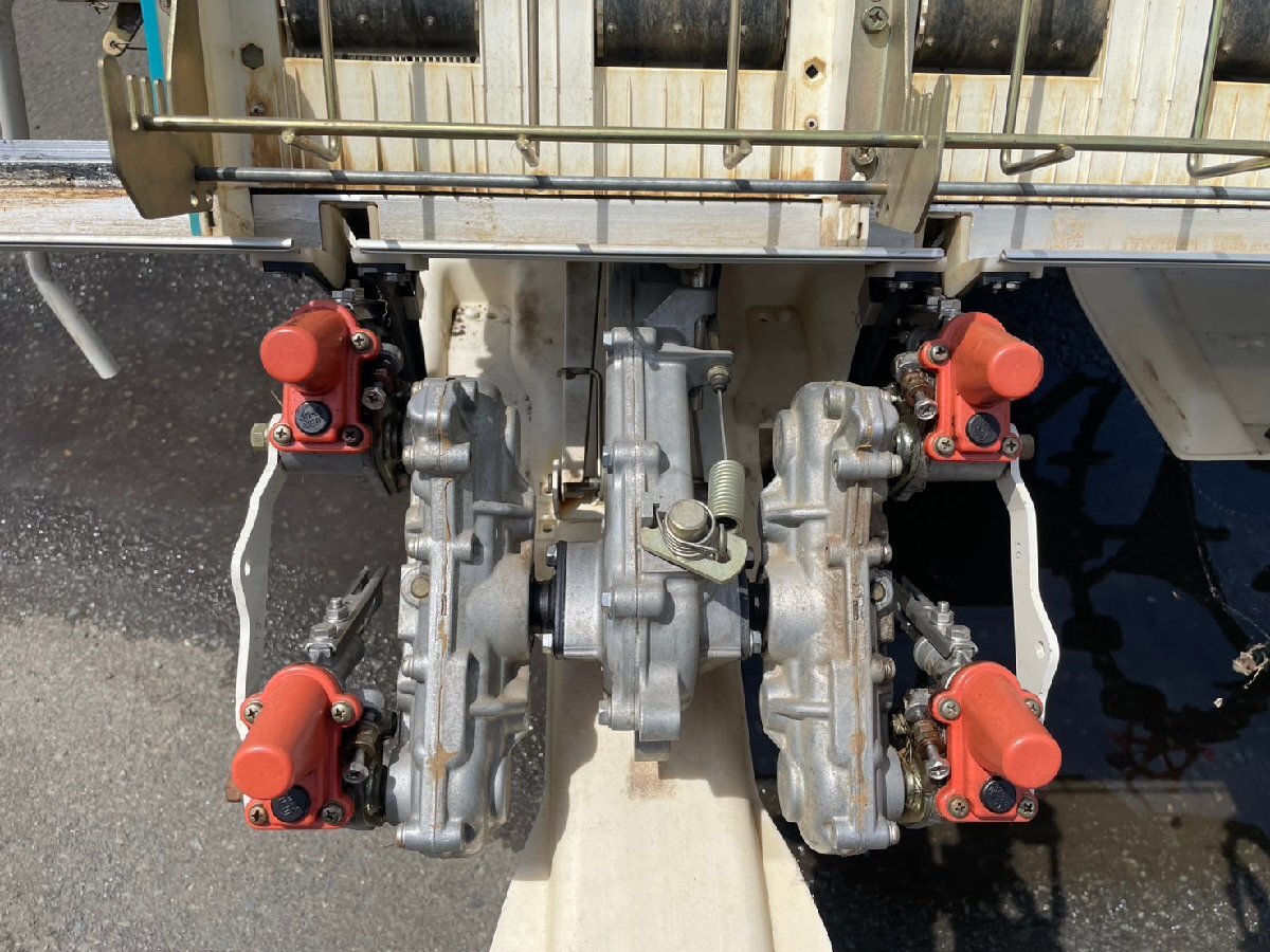 Yahoo!オークション - （岩手）クボタ 田植え機 SPU60 6条植 11.3馬力 ...