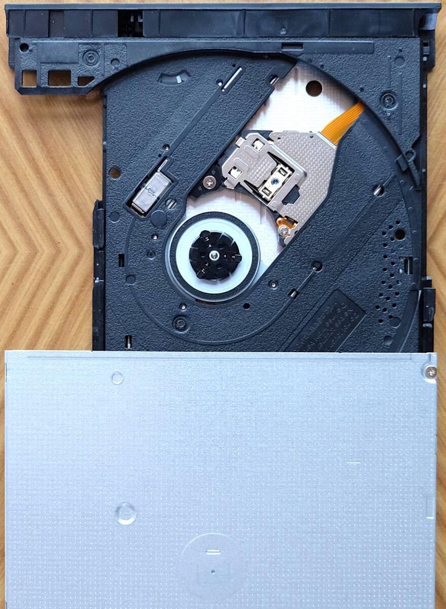 Yahoo!オークション - DVDスーパーマルチドライブ GUE0N SATA 9.5mm厚 ...