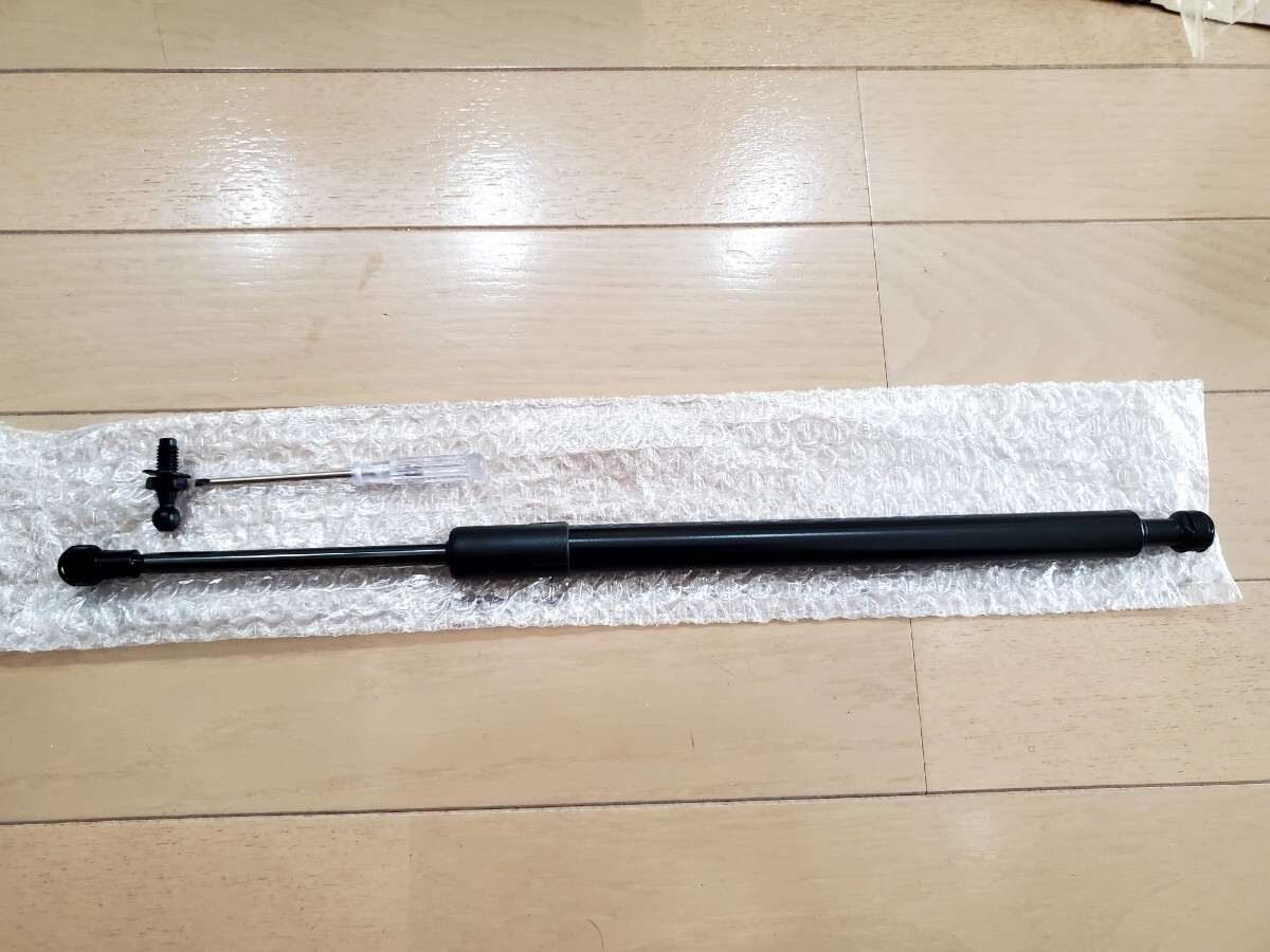 【樂淘letao】日本代購代標第一品牌－未使用 ジムニー シエラ ノマド 自由停止 テールゲートダンパー 90° バックドアダンパー リアゲートダンパー