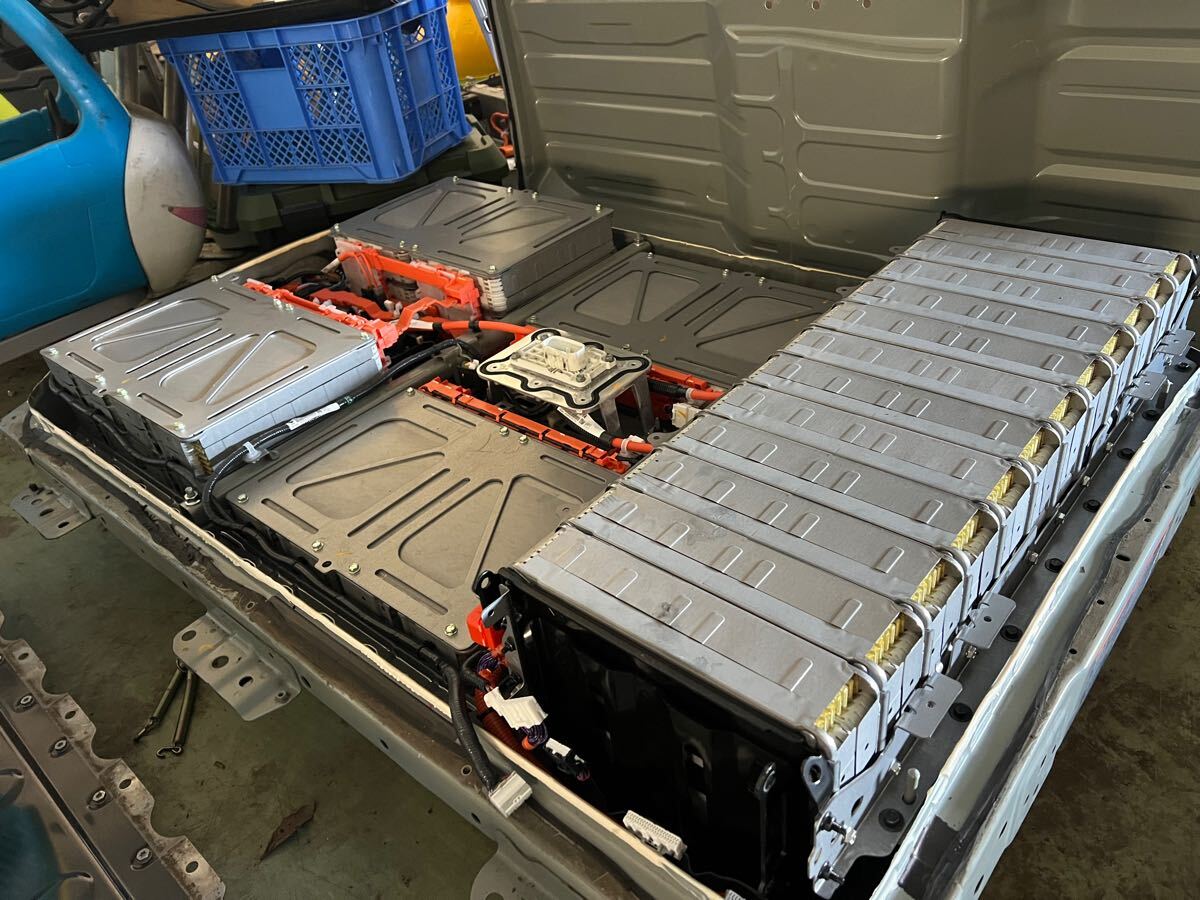 Yahoo!オークション - リーフ EVバッテリー AZE0 30kw 10セグメント 良...