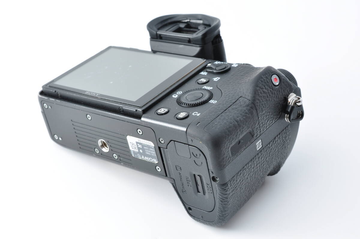 夏祭りSALE SONY ソニー α7 RII ILCE-7RM2 ミラーレス一眼カメラ#1106.60(ソニー)｜売買されたオークション情報、yahooの商品情報をアーカイブ公開 ...