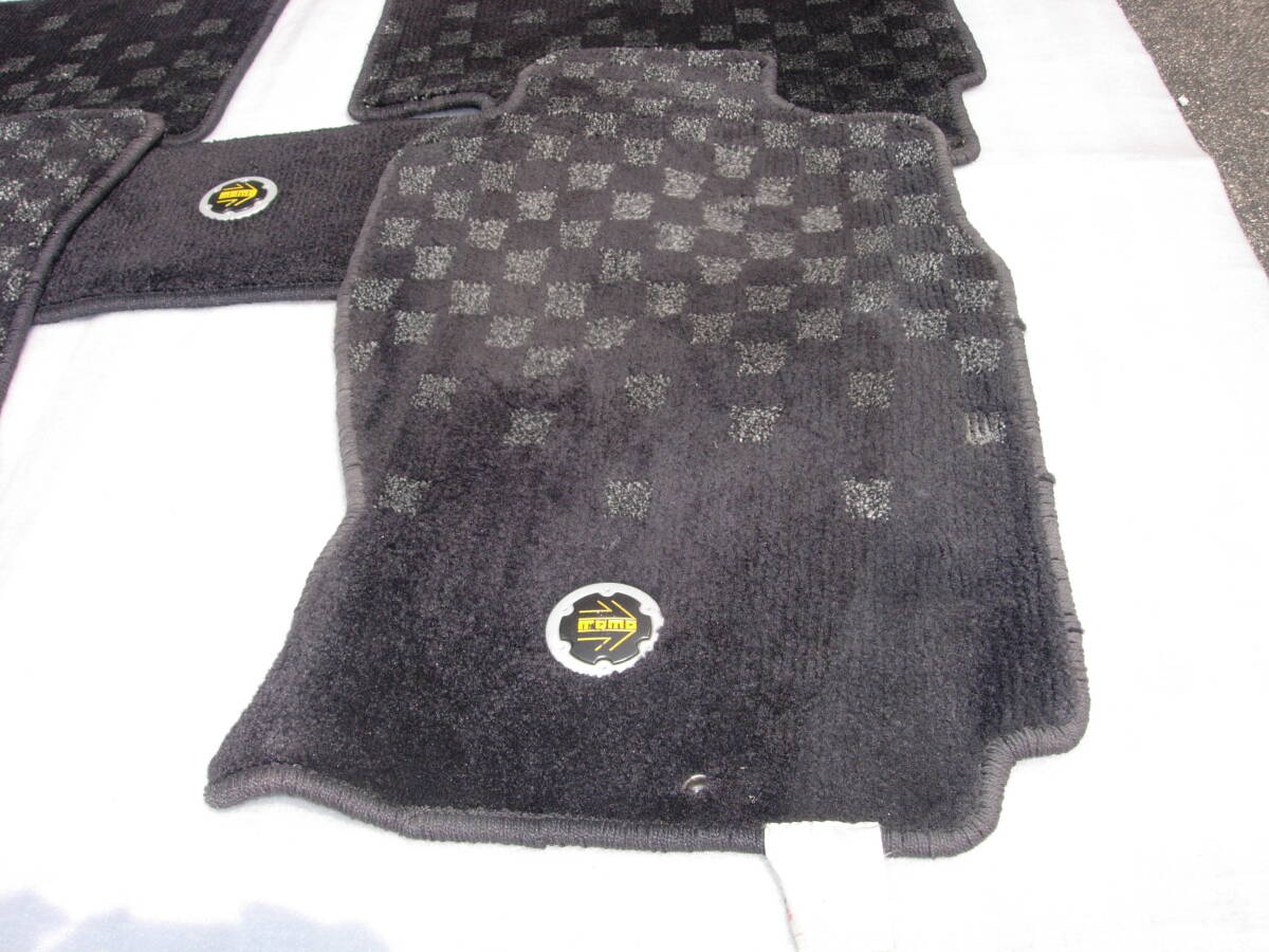 Stagea (W34) floor mat momo? used!!: Real Yahoo auction salling