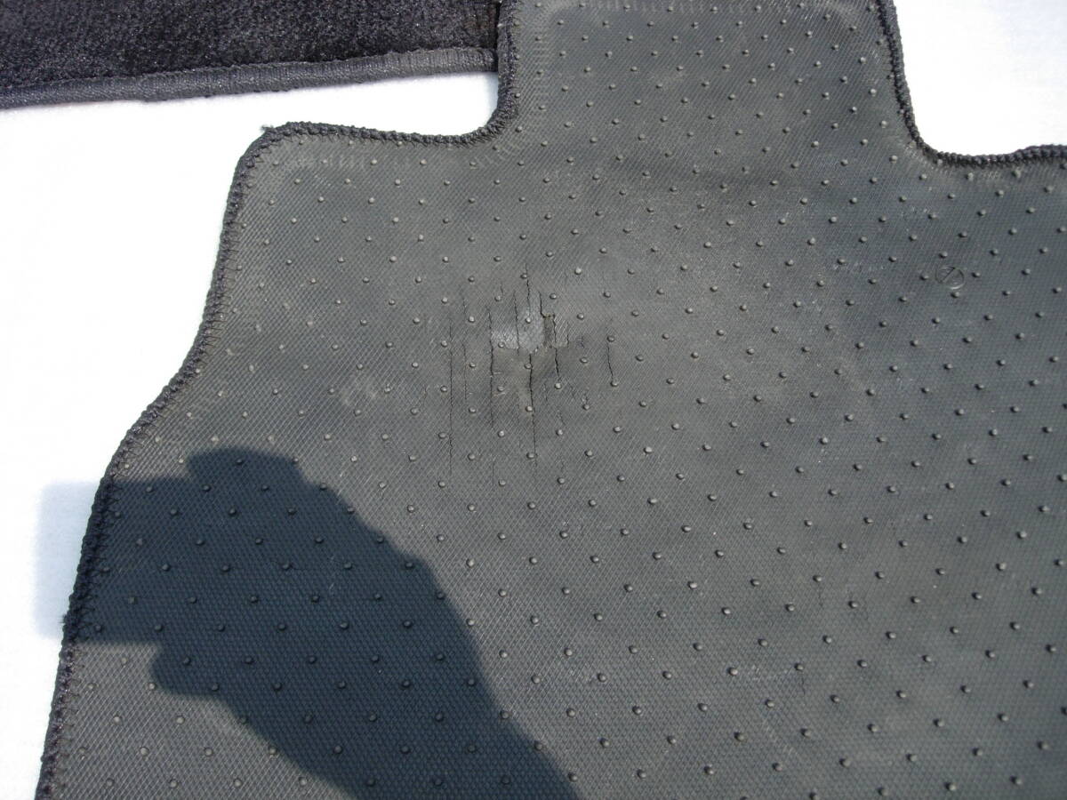 Stagea (W34) floor mat momo? used!!: Real Yahoo auction salling
