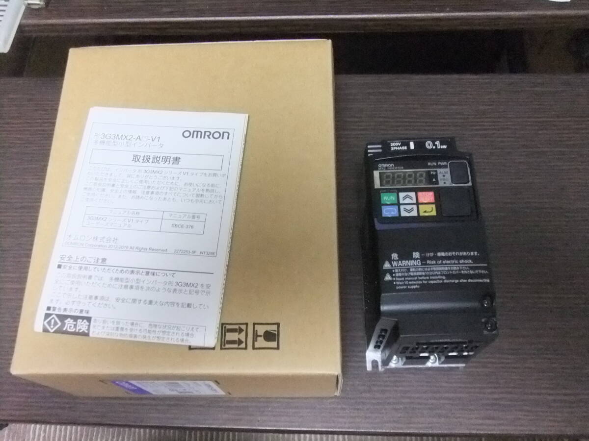 Yahoo!オークション - OMRON INVERTER 3G3MX2-A2001-V1 新品未使用 撮...