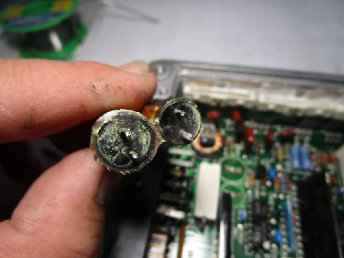 Yahoo!オークション - Z31 フェアレディZ ECCS ECU エンジンコンピュー...