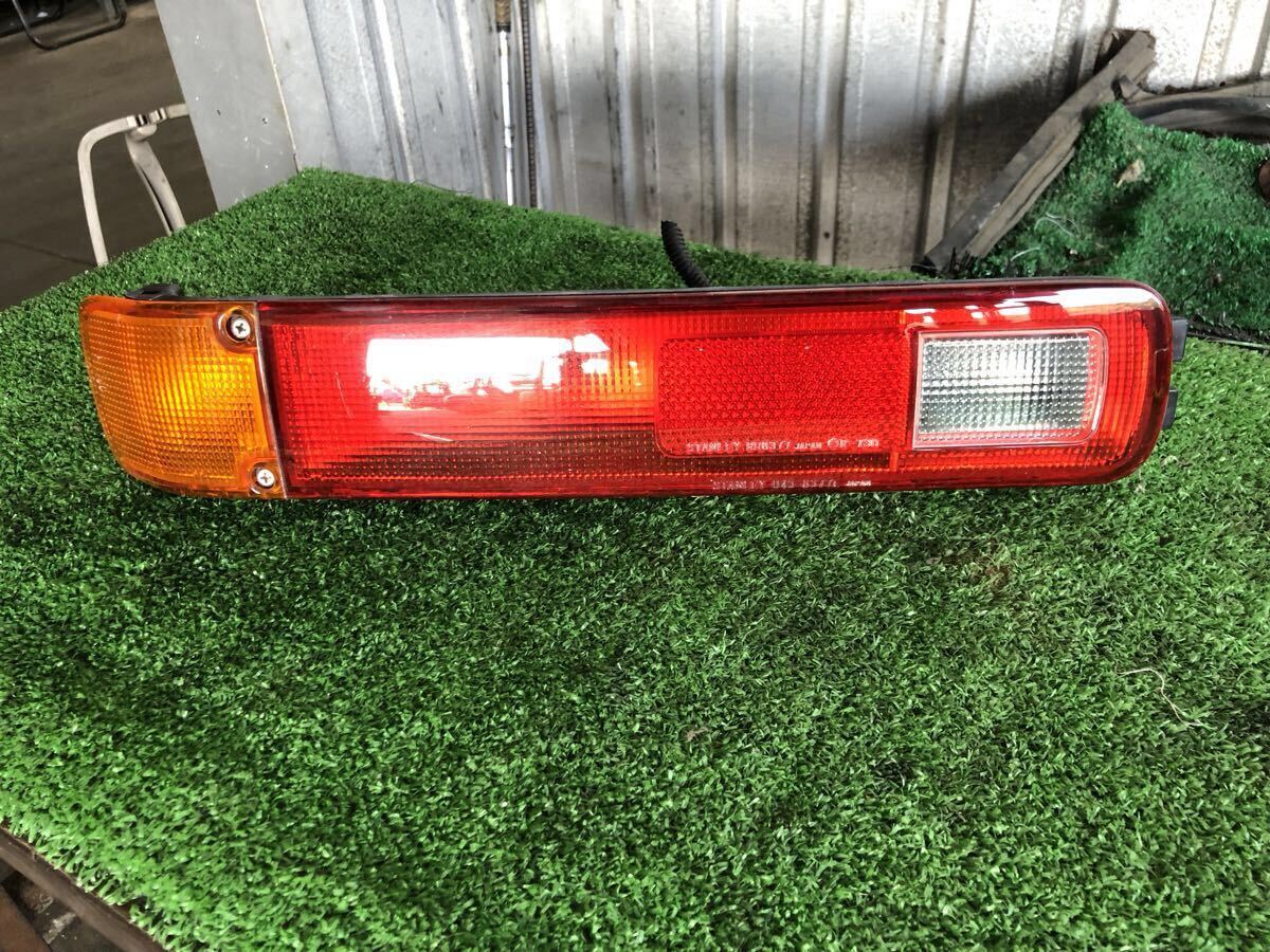 Yahoo!オークション - バモスホビオ 左 テール ライト ランプ 043-8377...