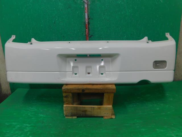 Yahoo!オークション - ミニカ GBD-H42V RバンパーASSY ライラ 3G83 W09...