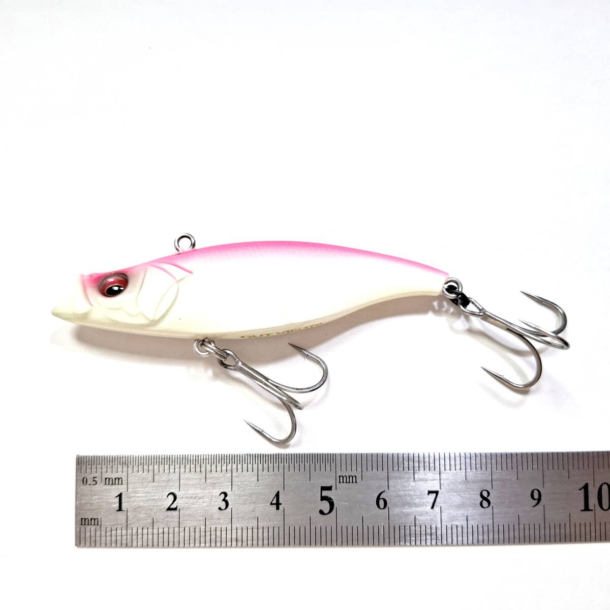 Yahoo!オークション - 限定カラー 廃盤 カットバイブ77 17g ピンクバッ...