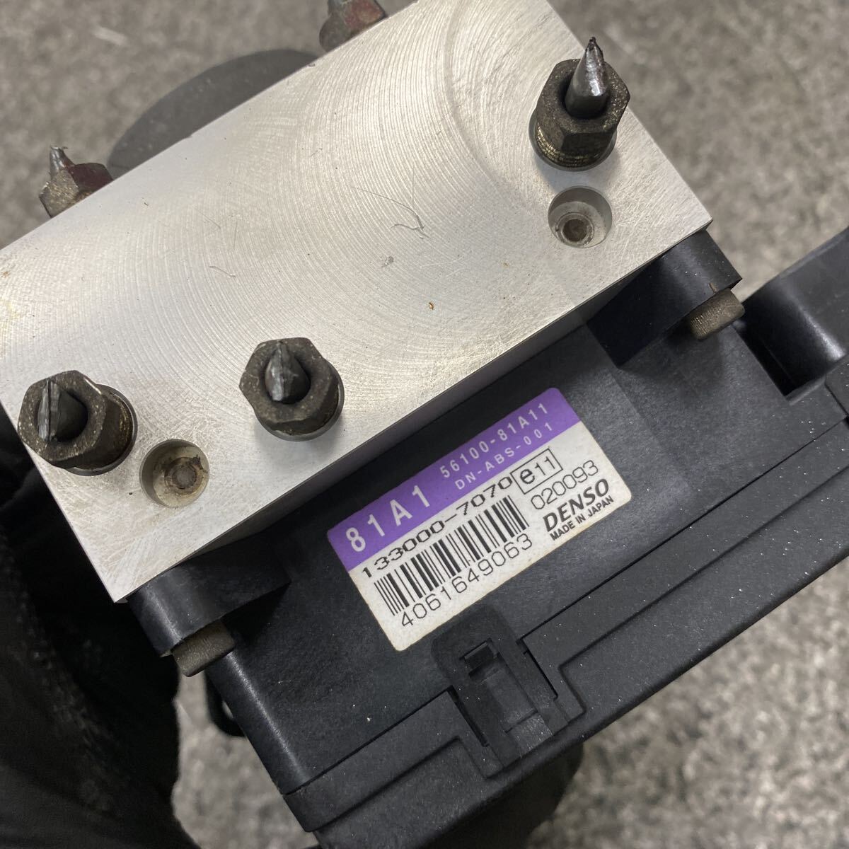 Yahoo!オークション - スズキ ジムニー JB23 ABSアクチュエーター 4型