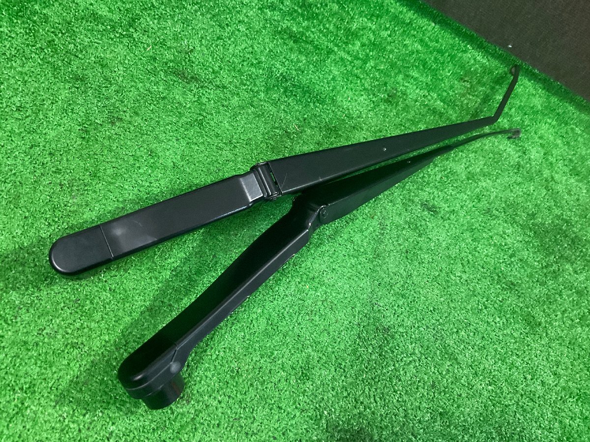 Yahoo!オークション - レヴォーグ VMG GT-S 前期 純正 フロント ワイパ...