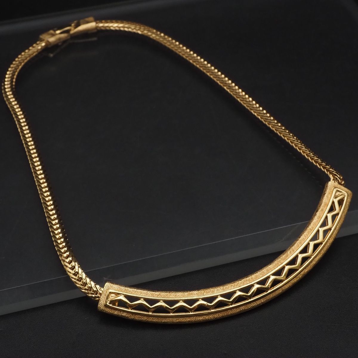 Yahoo!オークション - F762 MONET モネ ネックレス ゴールド デザイン