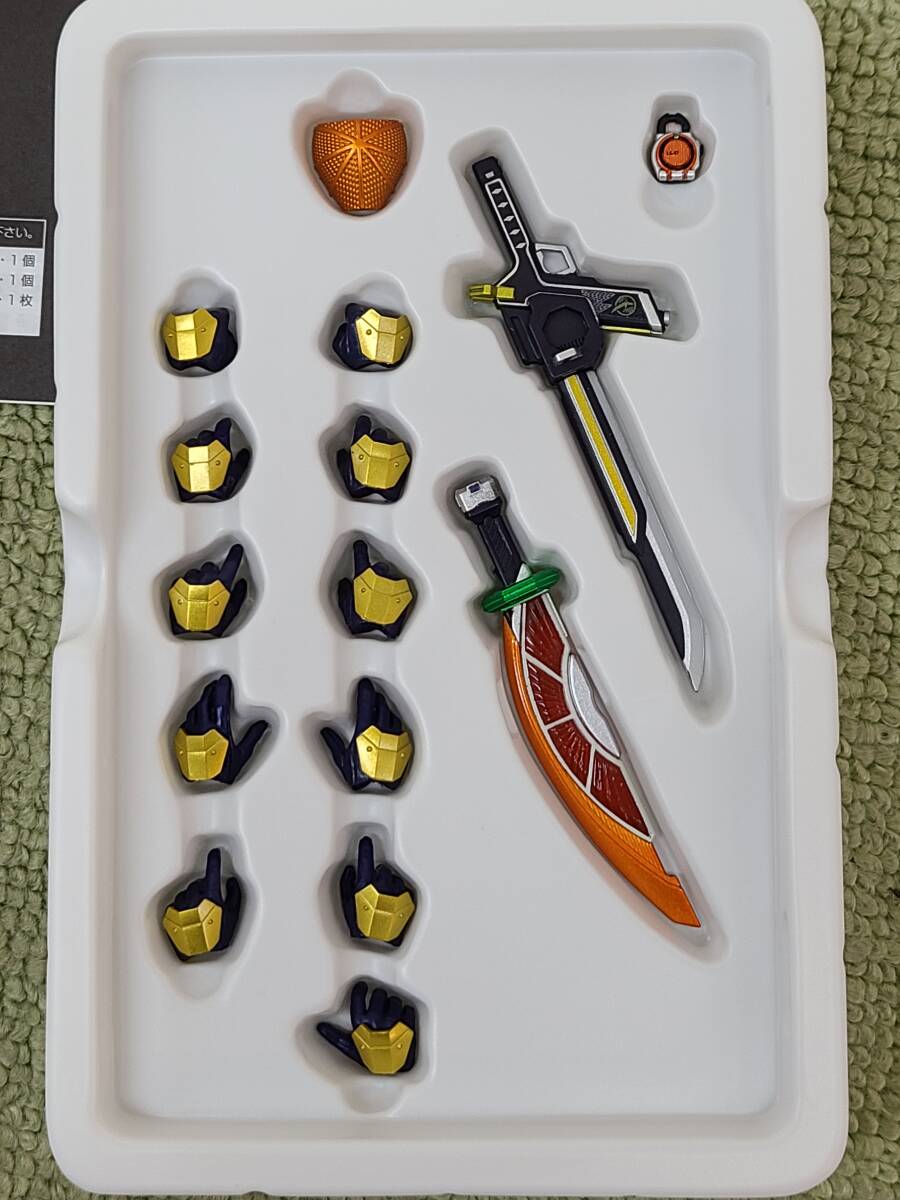Yahoo!オークション - 098-M86) 中古品 S.H.Figuarts(真骨彫製法) 仮面...