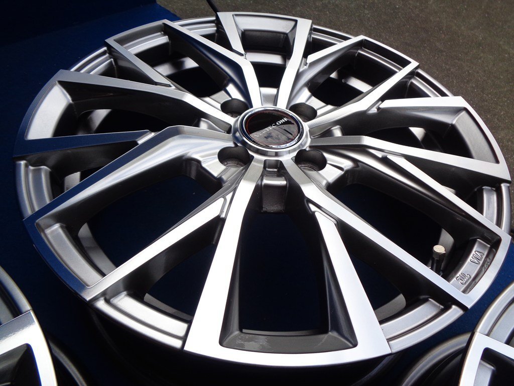 Yahoo!オークション - ライズ ロッキー アクア ヤリス ノート カスタ...