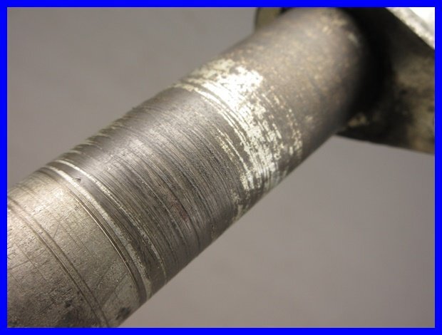 Yahoo!オークション - M697 W3 W3F ピボットボルト ピボットシャフト ...